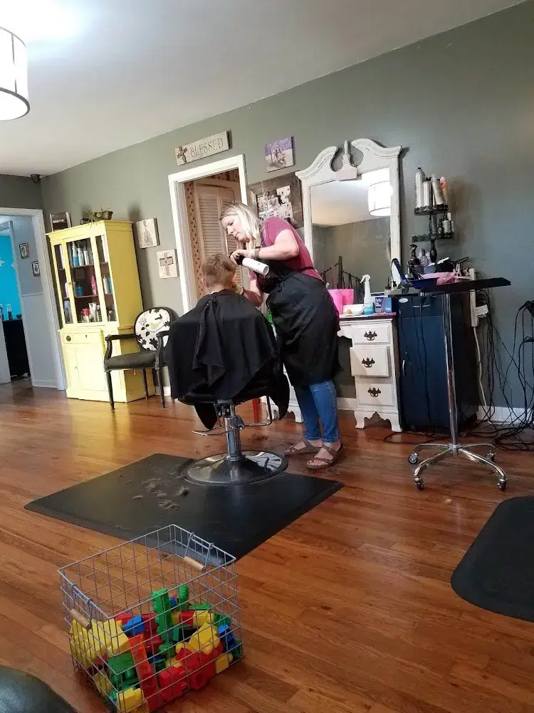 Five Points Beauty Salon in Huntsville, AL - 108 Reviews