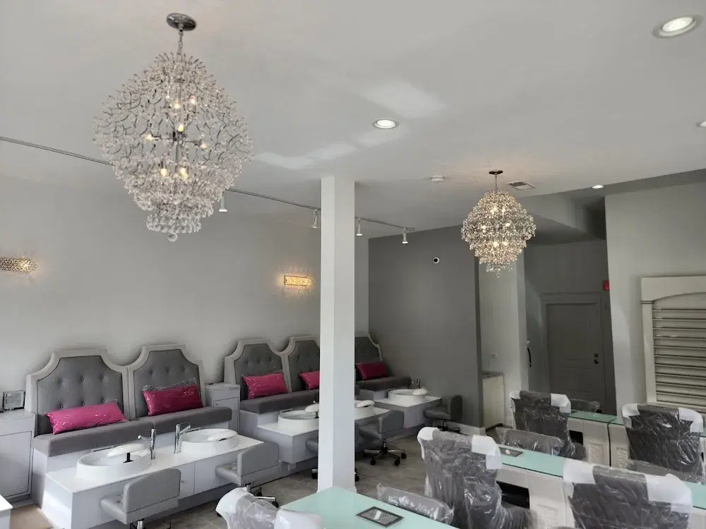 Best Salons and Beauty Stylists in Oak Park, IL